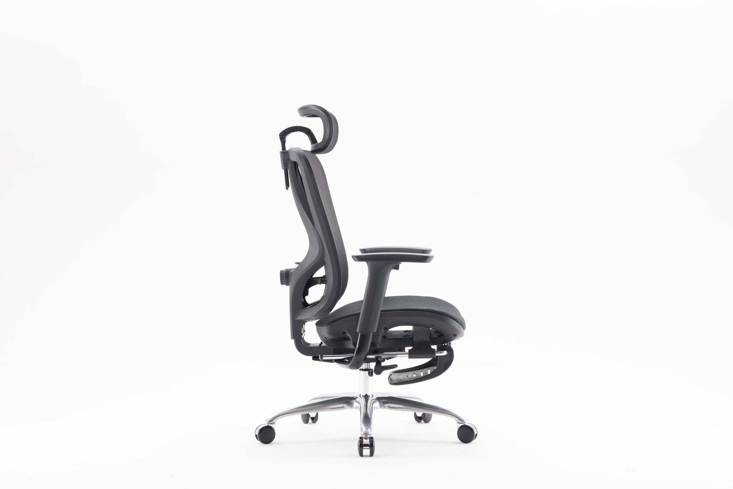 M57 Pro Ergonomic Chair with Built in Footrest | SIHOO Australia
